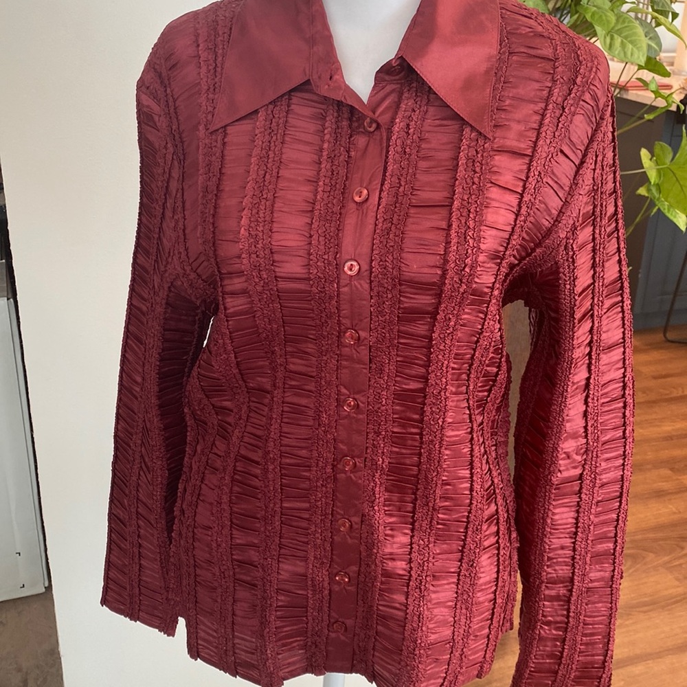 Pleats Collection Blouse In Claret Wine Color - Gem